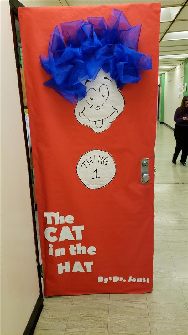 March is Reading Month / Teachers' Door Decorations